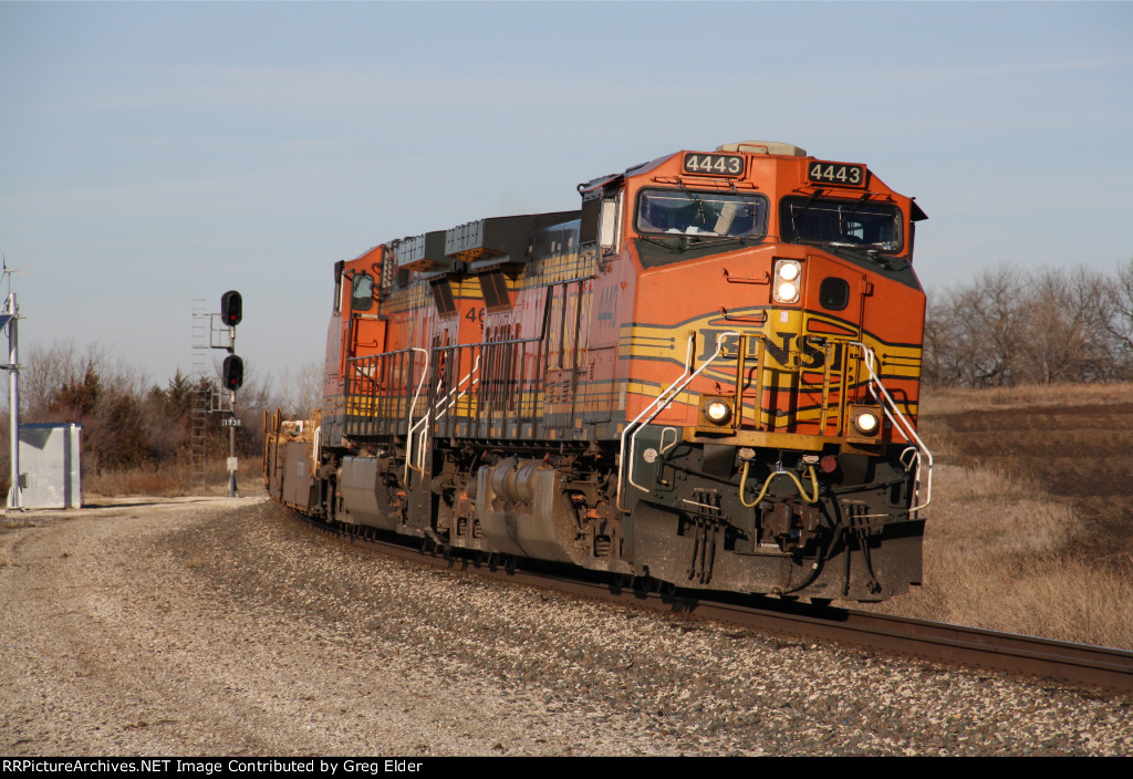 BNSF 4443